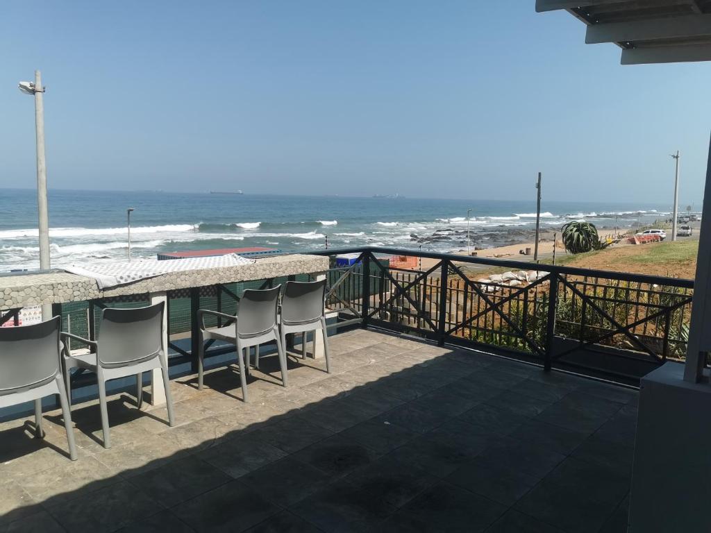 Umdloti Family Beach House - Pet Friendly Duplex, Umdloti (updated ...