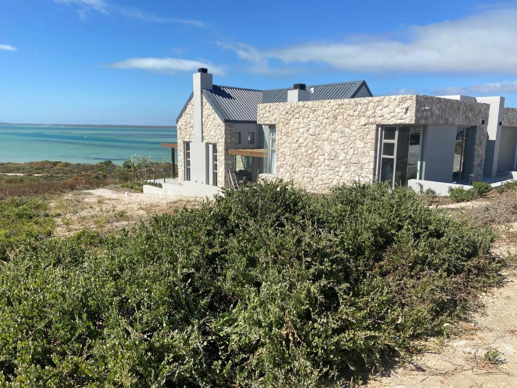 10 Springbok Close, Shark Bay Estate, Langebaan – Precios actualizados 2024