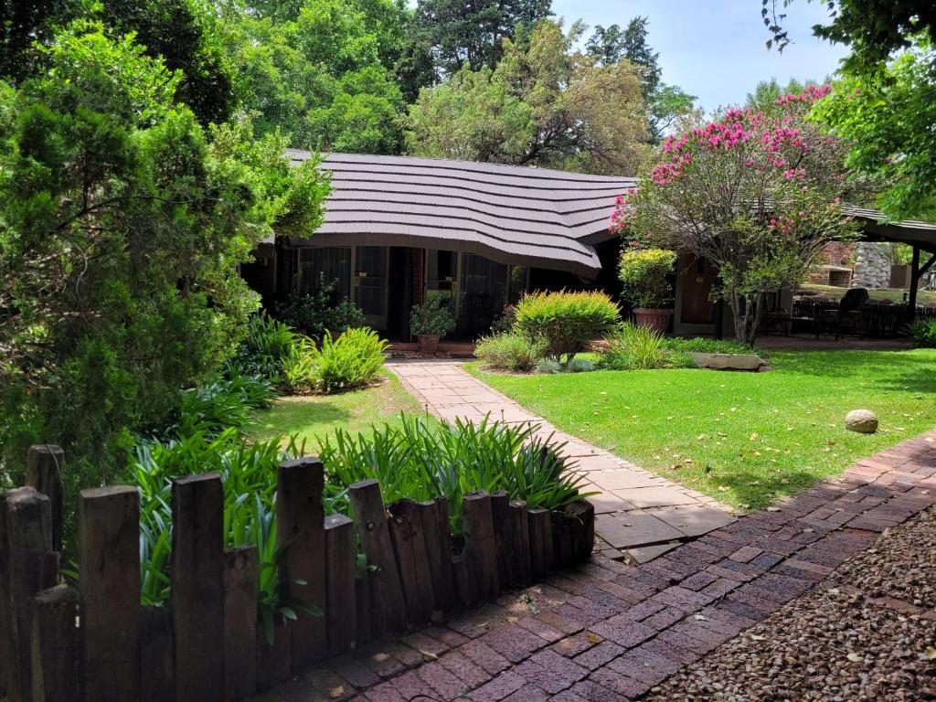 Riverbush Lodge Guesthouse, Parys (updated prices 2025)