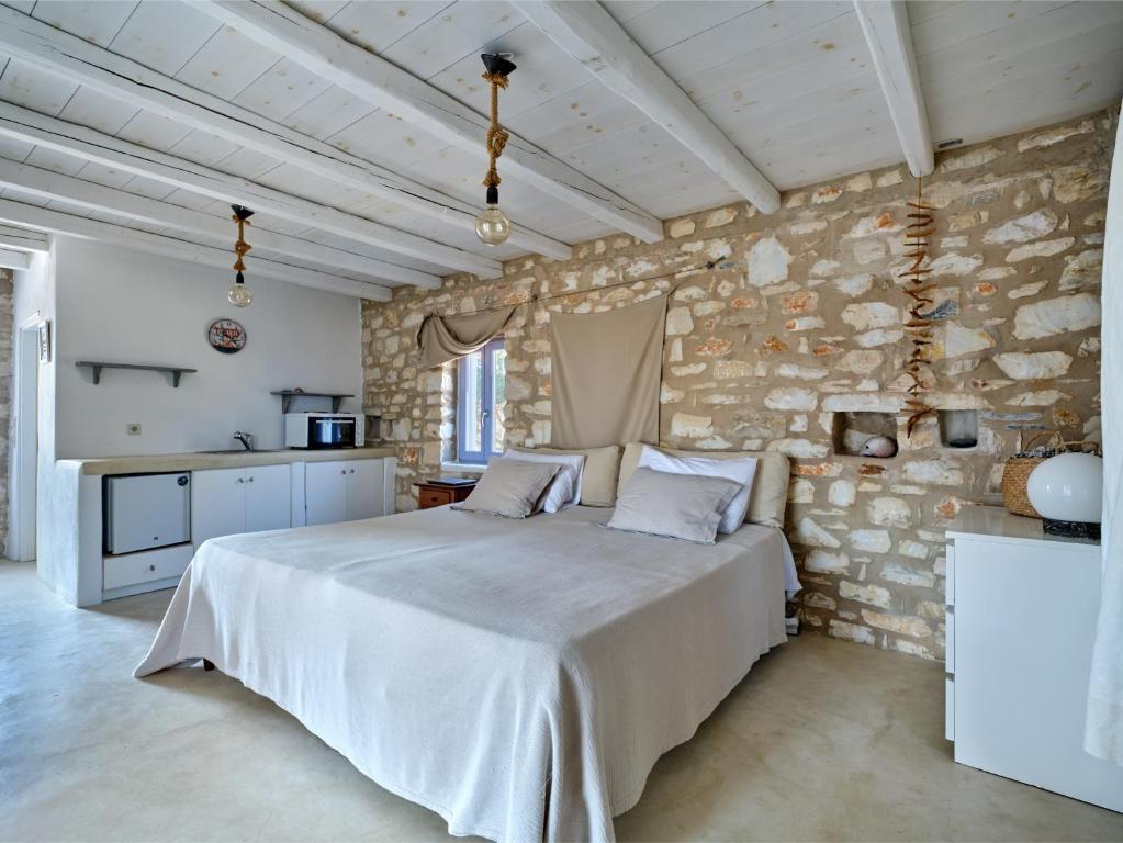 Cycladic Villa, Blue Stories, Santa Marina (updated prices 2025)