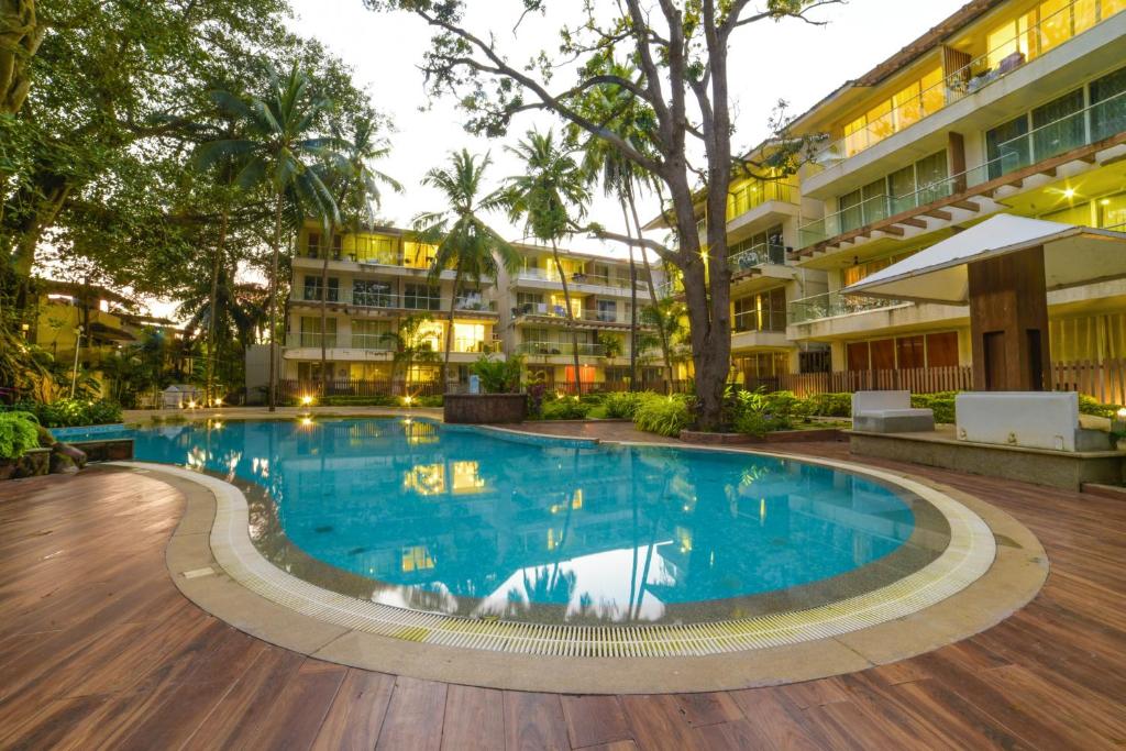 Eternal wave by HappyInch, Calangute (updated prices 2025)