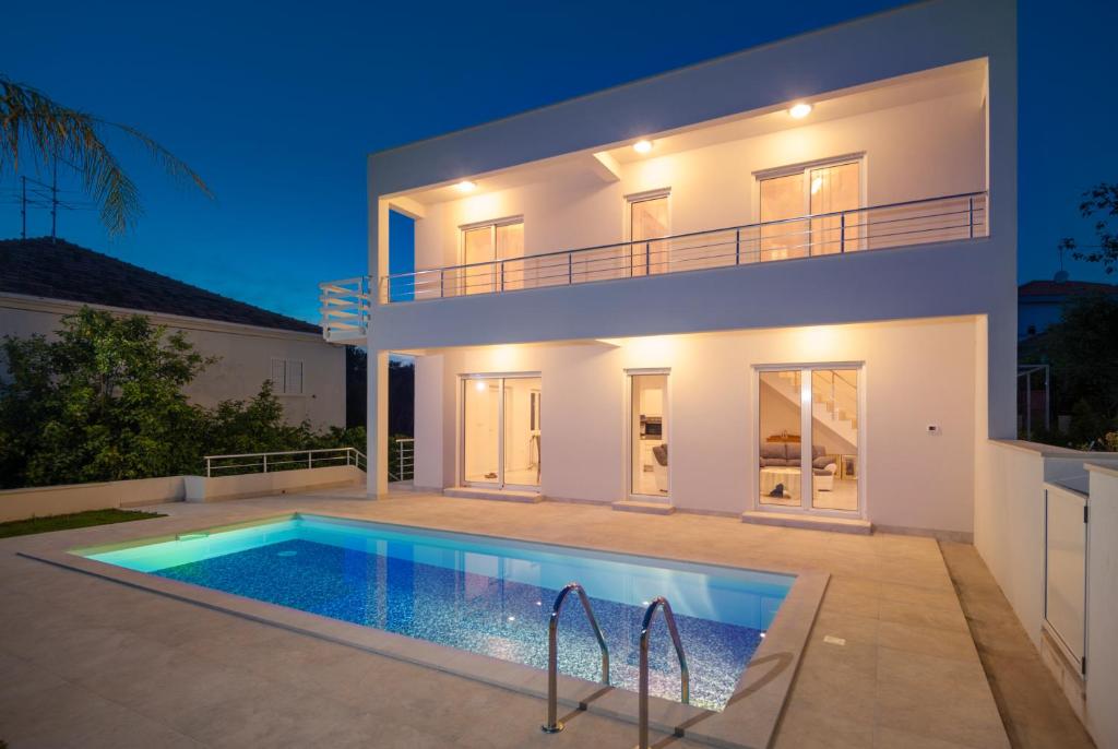 Villa Rozac, Trogir (updated prices 2025)