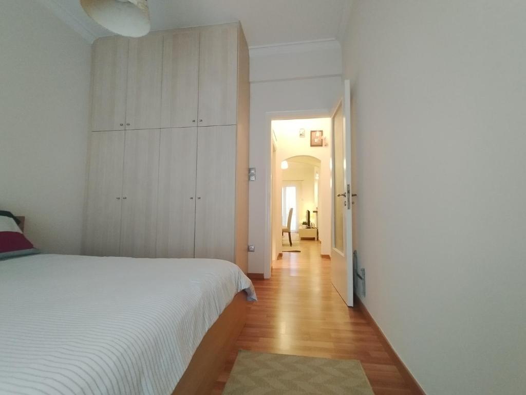 Άνετο διαμέρισμα στο κέντρο της Αθήνας, 3 λεπτά απ' το μετρό, Athens ...