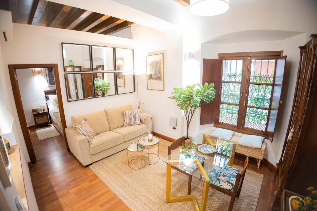 MALAVER SUITE, Seville (updated prices 2024)