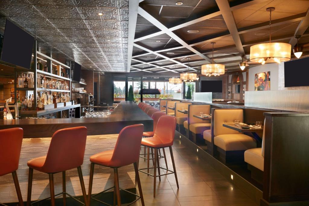 Courtyard by Marriott Kitchener, Kitchener (updated prices 2025)