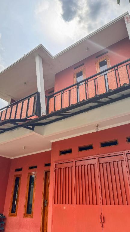 Villa Niscala 2, Purwakarta (updated prices 2025)