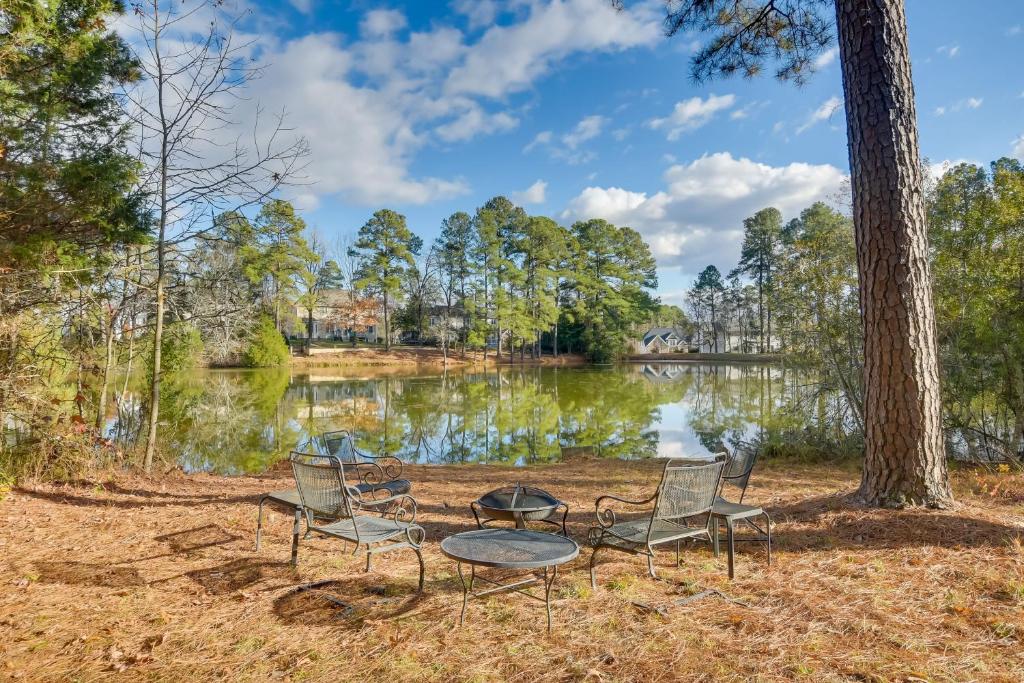 Waterfront Durham Oasis, Close to Everything!, Durham (updated prices 2026)