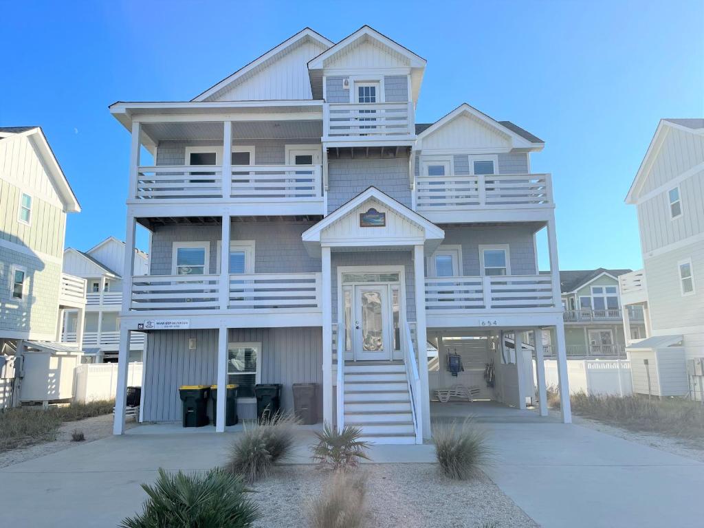 654 Pampas Court Ocean Lakes Section O, Corolla (updated prices 2026)