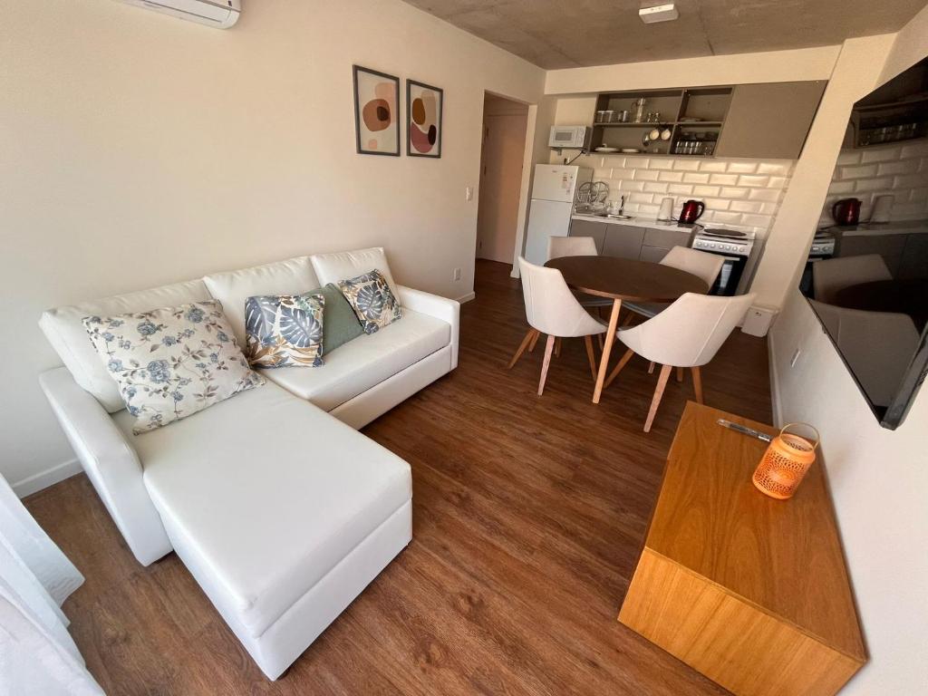 Edificio Pinheiros, Punta del Este (updated prices 2025)