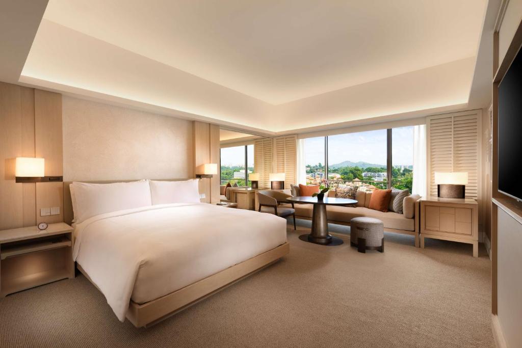 Conrad Singapore Orchard, Singapore (updated prices 2025)