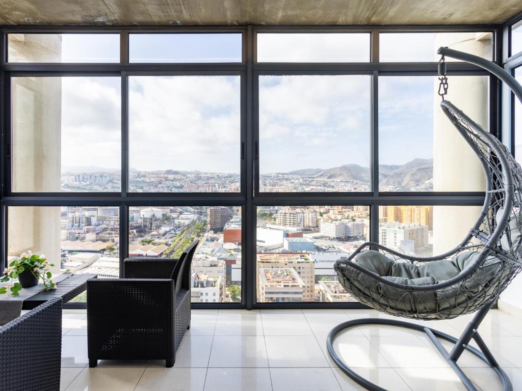Live Santa Cruz Tower, Santa Cruz de Tenerife (updated prices 2025)
