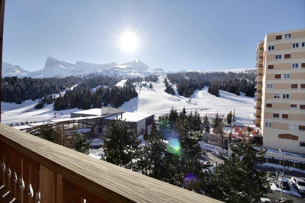 Bright T2 with magnificent view, Le Dévoluy (updated prices 2025)