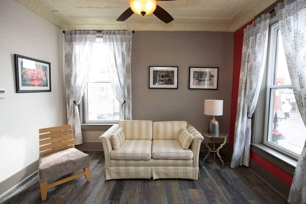 Dodici Night Suites, Washington (updated prices 2025)