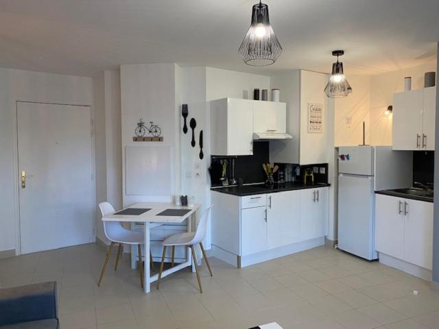 Aux portes de Paris, Limay (updated prices 2025)