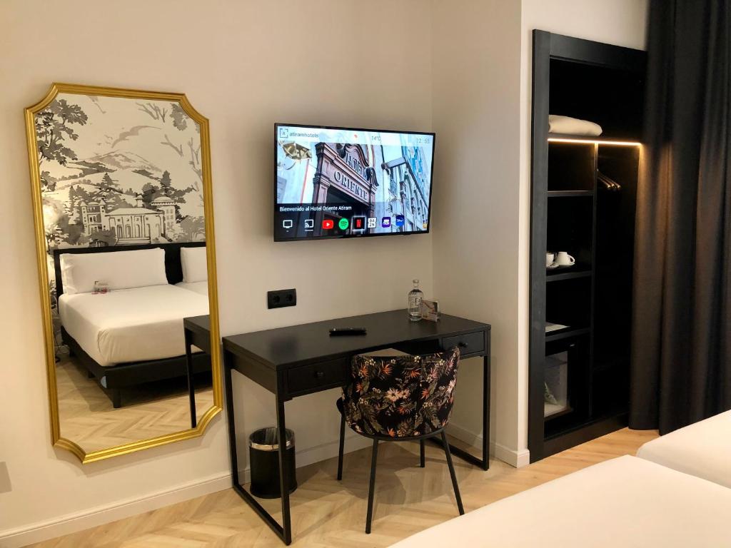 Oriente Atiram Hotel, Barcelona (updated prices 2025)