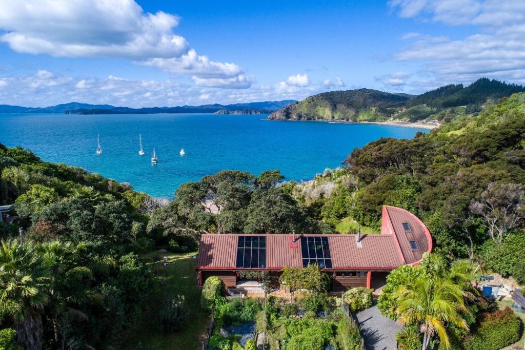 Little Donkey Bay, Russell (updated prices 2026)