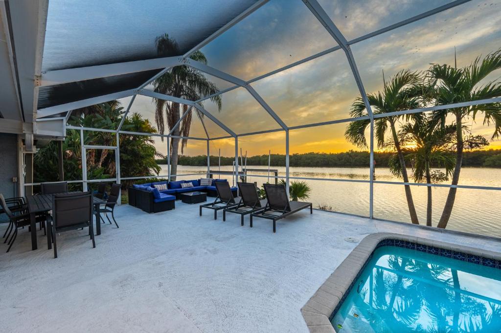 Water Front Private Pool Spa Home with Boat Docking Available home - Longboat Key, FL