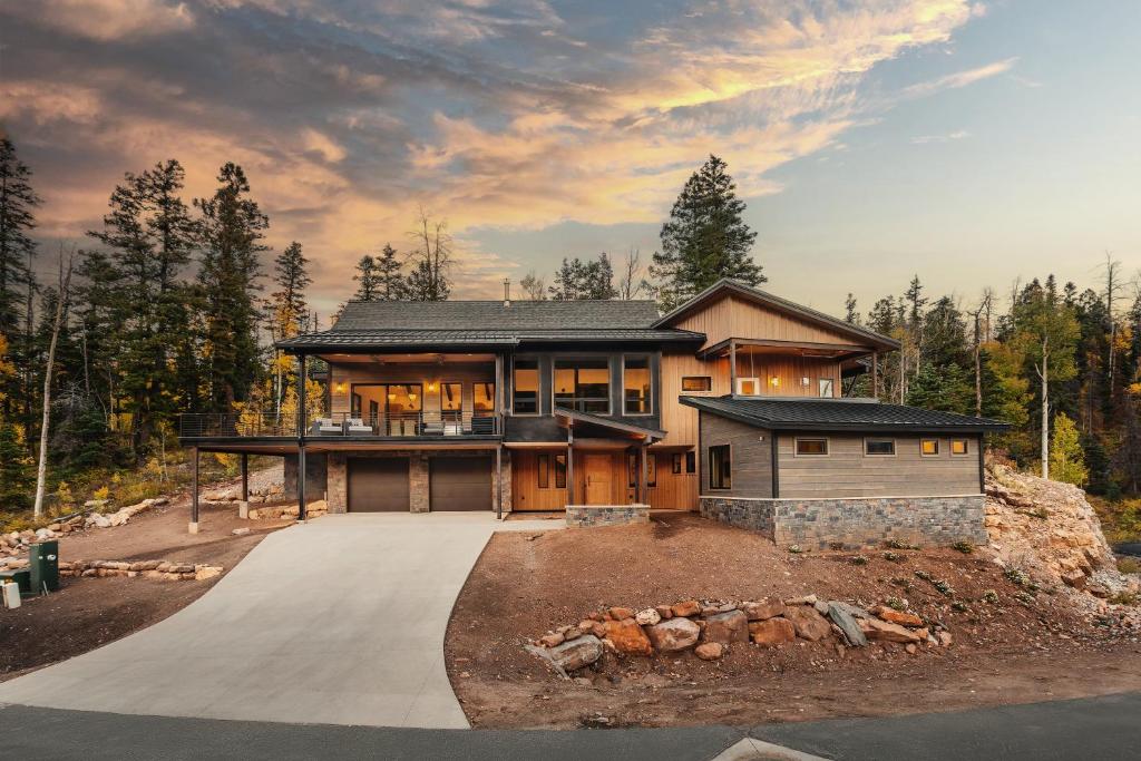 The Round House By Purgatory Dreams, Durango Mountain Resort (updated ...