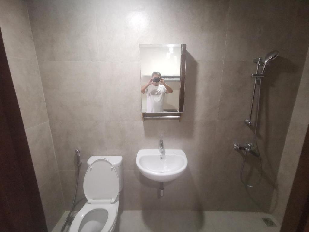 Polux habibi residence cheap no wifi with cheap rent, Batam Center ...