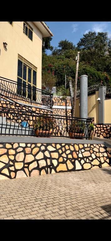 Makindye Kizungu Holiday Villa, Makindye (updated prices 2025)