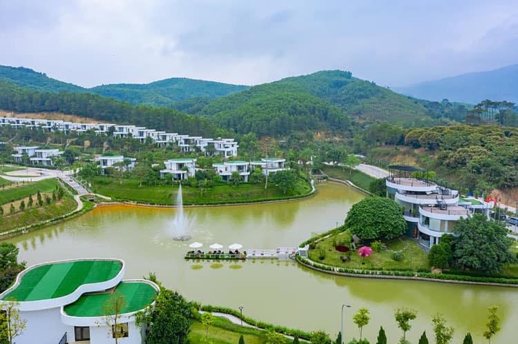 Ivory Villa & Resort - Lake Side - View Hồ, Rống Vong (актуальные цены ...