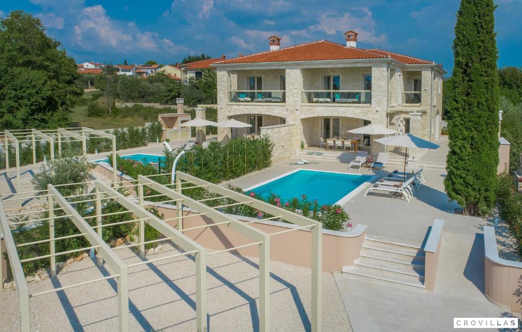 Complex Kacy, Vabriga (updated prices 2026)