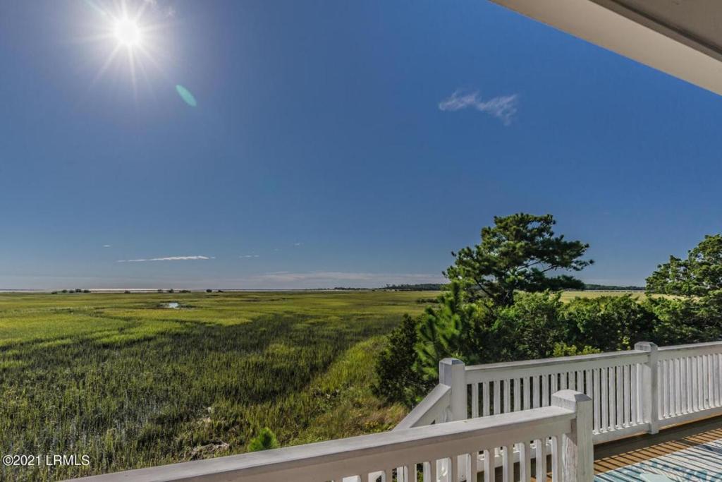 Marsh Views - Nautical Watch - Steps to the Pool, Harbor Island ...