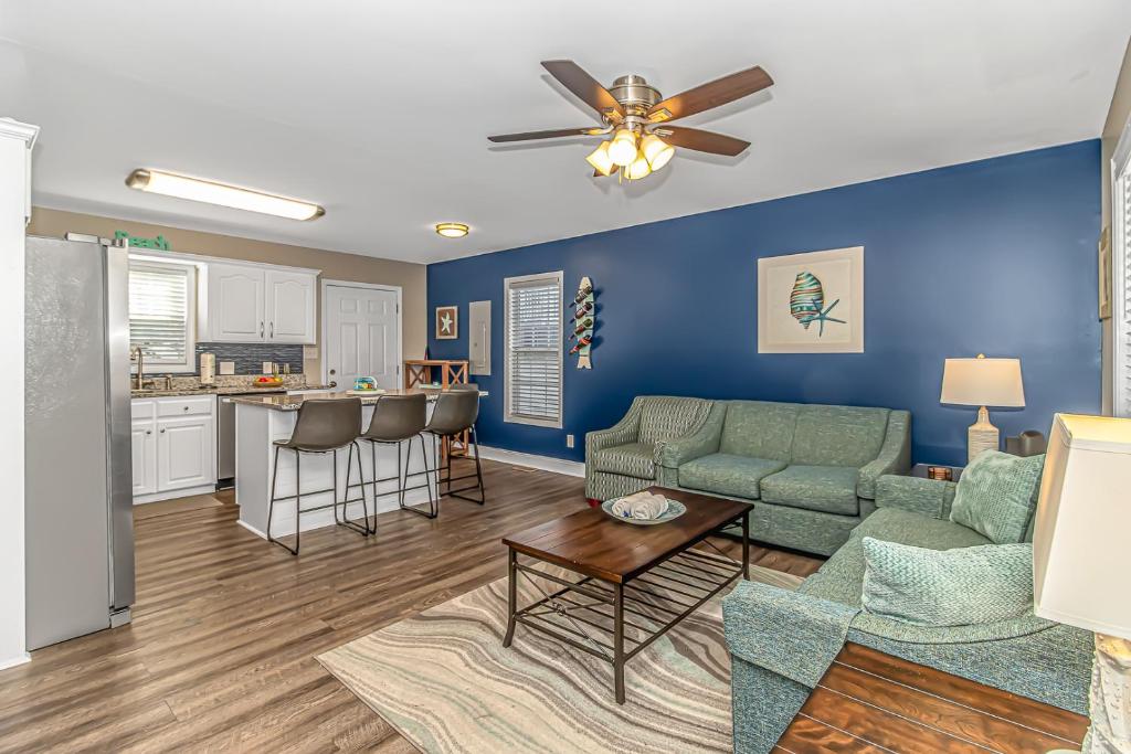 Immaculate Ocean Lakes Beach House! "Oceanview Oasis"-Walking Distance ...