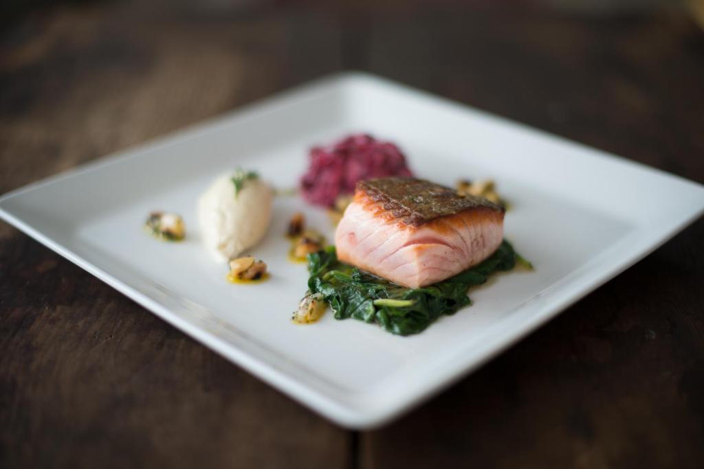 MHOR 84, Kingshouse (updated prices 2025)