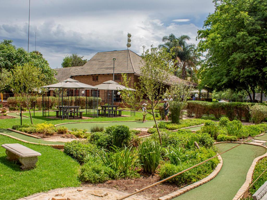 Mount Amanzi, Hartbeespoort (updated prices 2025)