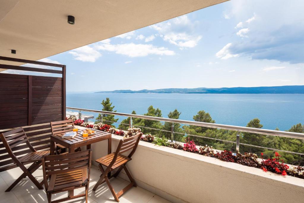 Villa Jolara With Heated Pool - Deluxe Suite 13, Mimice (updated prices ...