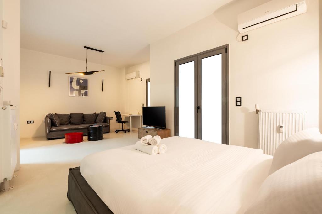 Athenian Greek Art Apt next to Acropolis & Metro, Athens (updated prices 2025)