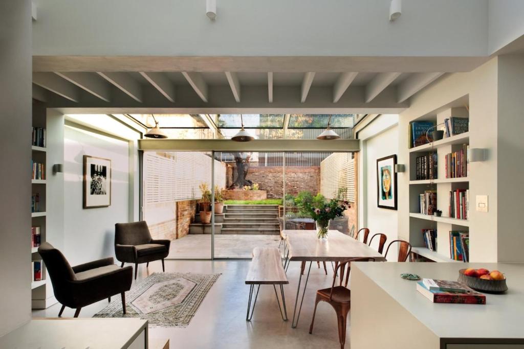 Sublime 4BD House wPark Views - London Fields!, London (updated prices ...