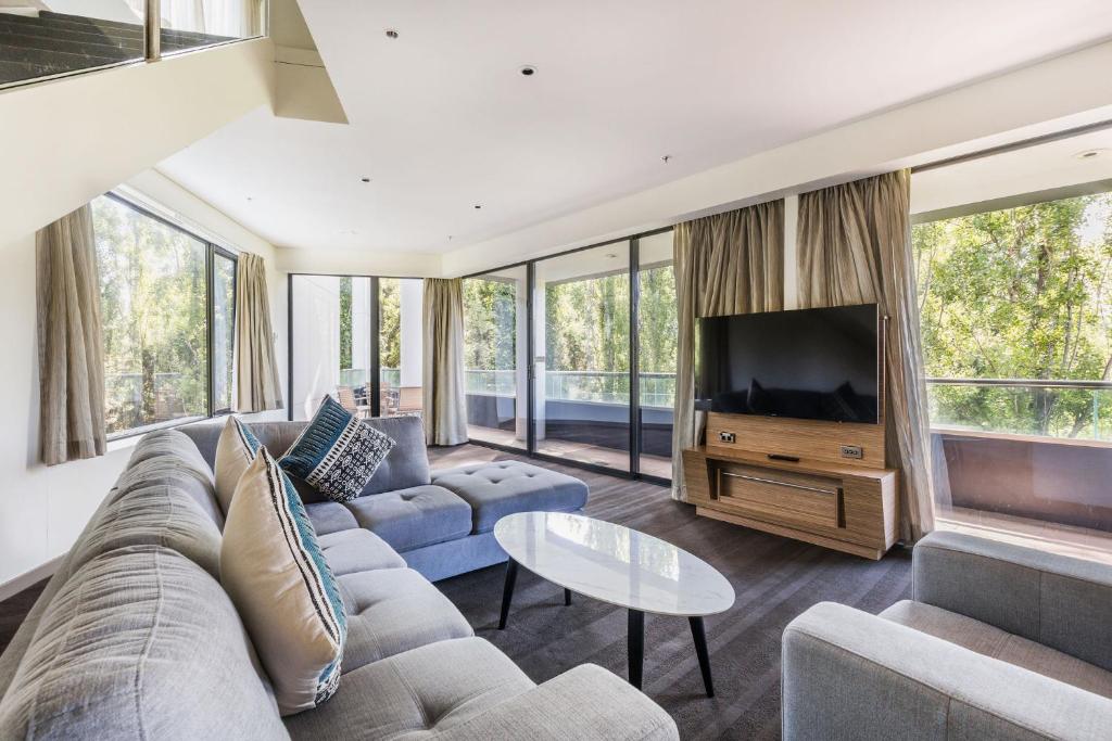 Crowne Plaza Canberra by IHG, Canberra (updated prices 2025)