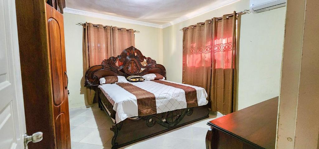 Casa grande lujosa, Bayaguana (updated prices 2024)