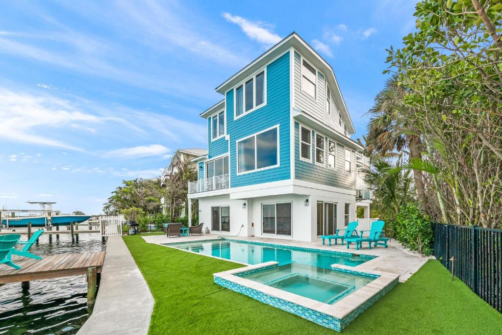 Bayfront Paradise -AMIL, Holmes Beach (updated prices 2026)