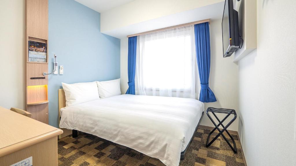 Toyoko Inn Yokohama-eki Nishi-guchi - GO鎌倉