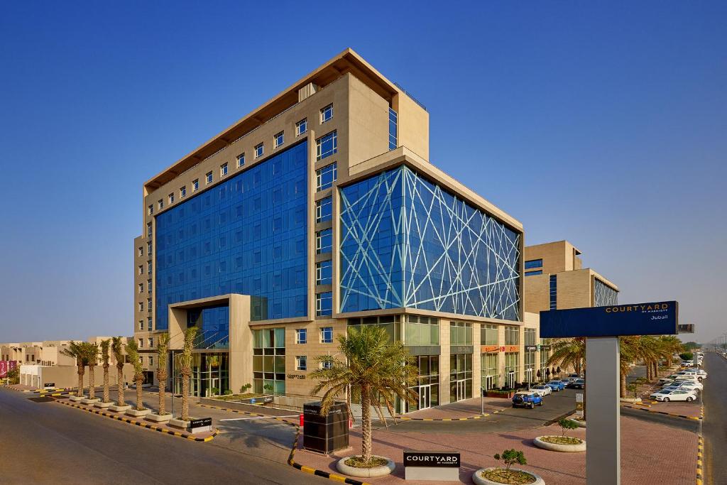 Courtyard by Marriott Jubail, Al Jubail (updated prices 2025)