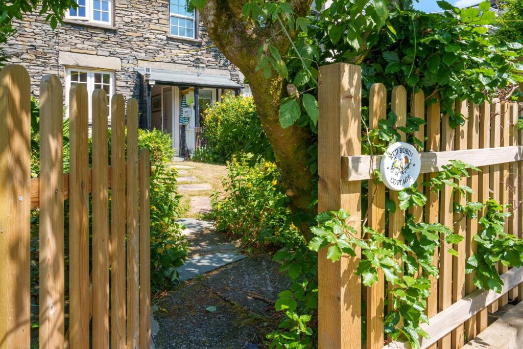 Red Robin Cottage - With Parking for one car, Ambleside (updated prices ...