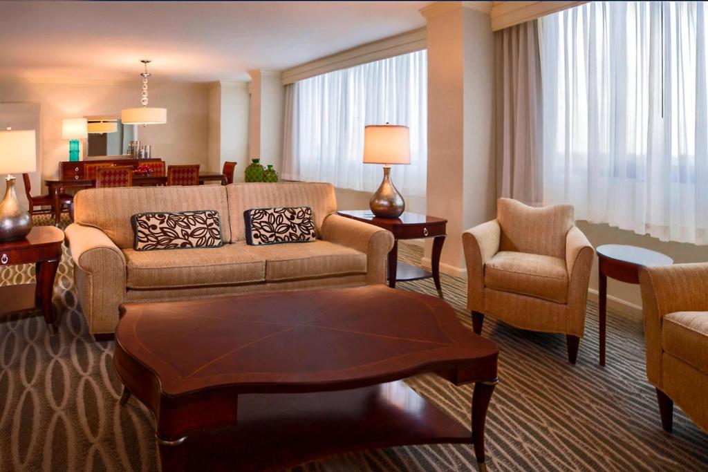 BWI Airport Marriott, Linthicum Heights (updated prices 2025)