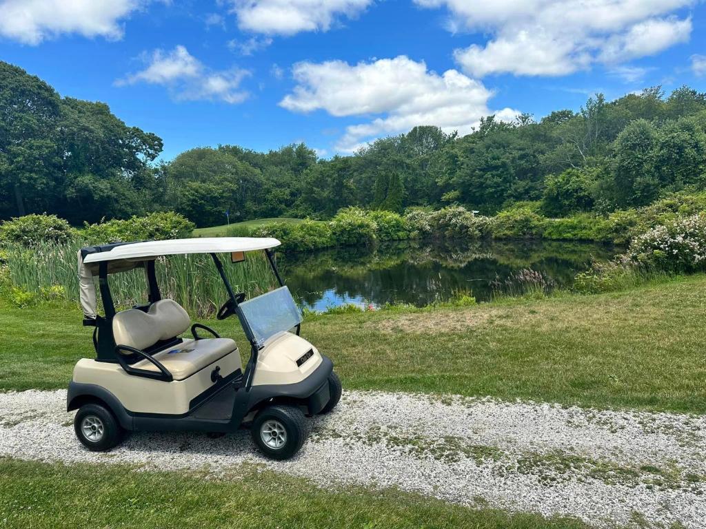 Cape Cod Irish Village - The Emerald Resort, Barnstable (updated prices ...