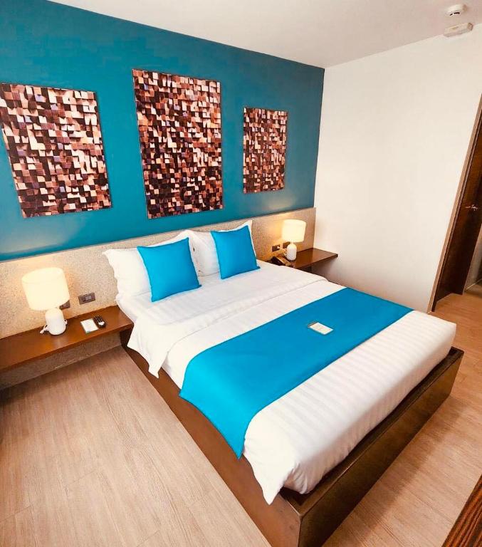 Fynn Boutique Hotel, Bacoor (updated prices 2024)