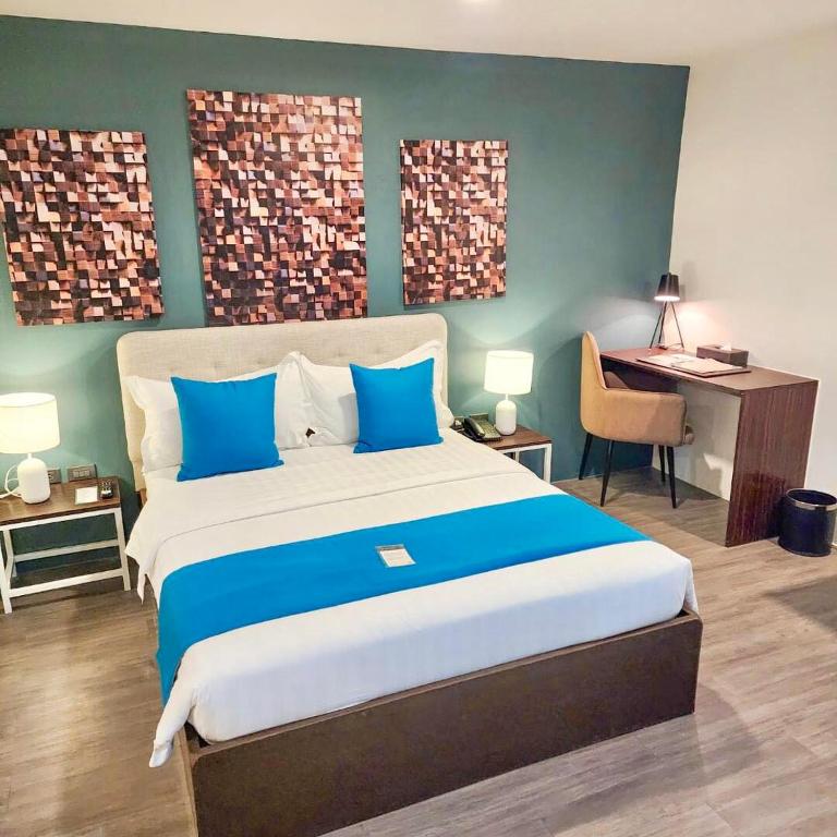 Fynn Boutique Hotel, Bacoor (updated prices 2025)