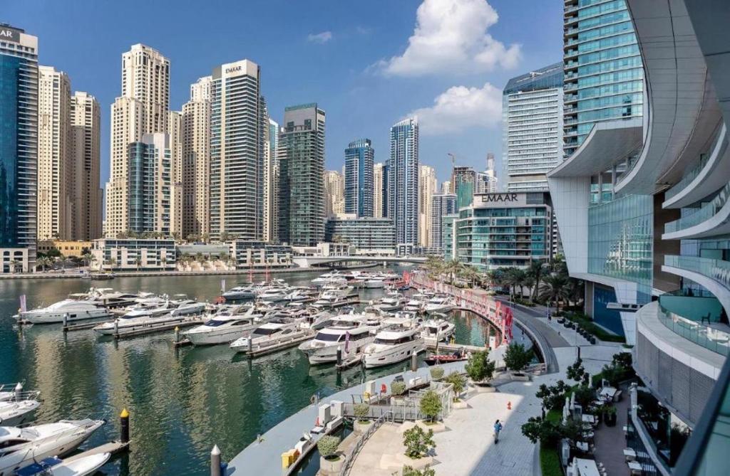 Dubai Marina larivera, Dubai (updated prices 2025)
