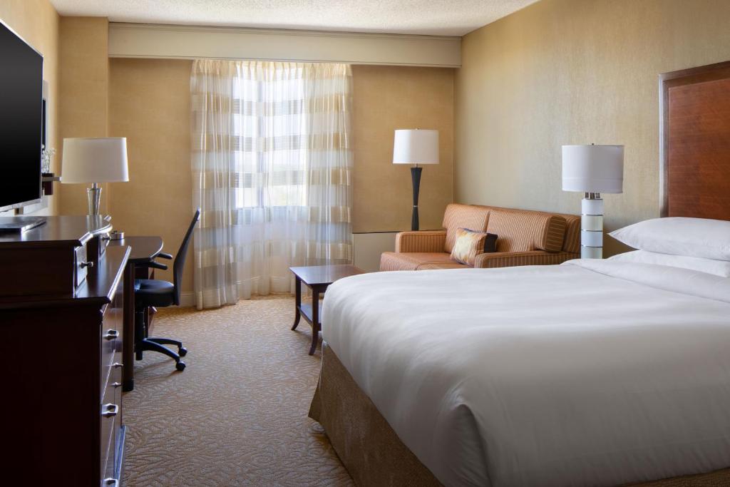 The Lincoln Marriott Cornhusker Hotel, Lincoln (updated prices 2025)