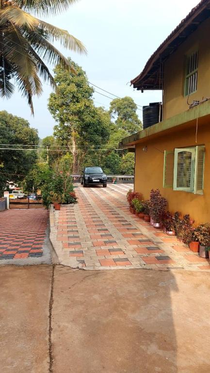 BYMANA HOME STAY, Cherambane (updated prices 2026)