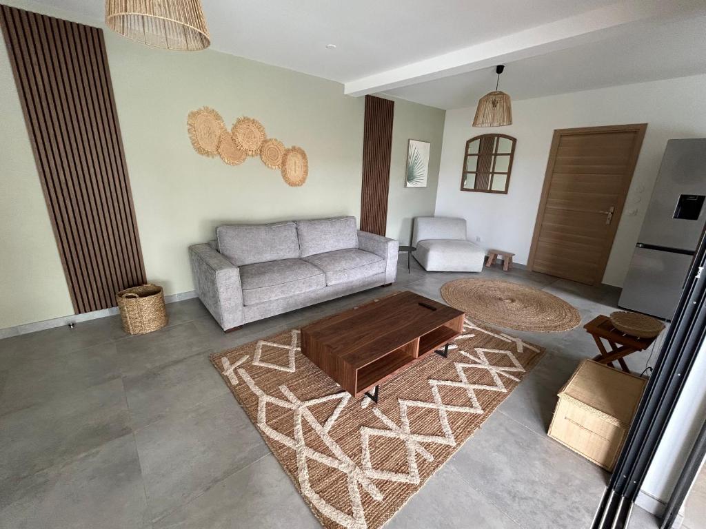 La Kaz Summer - Classé 4*, Saint-Gilles-les-Bains (aktualisierte Preise ...
