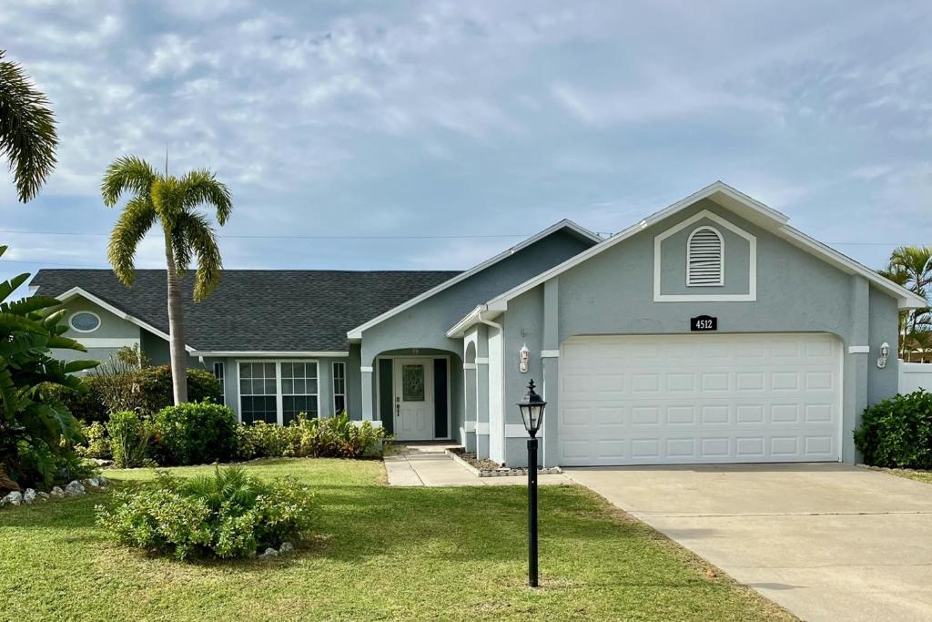 Palm Trees Paradise, Cape Coral (updated prices 2026)