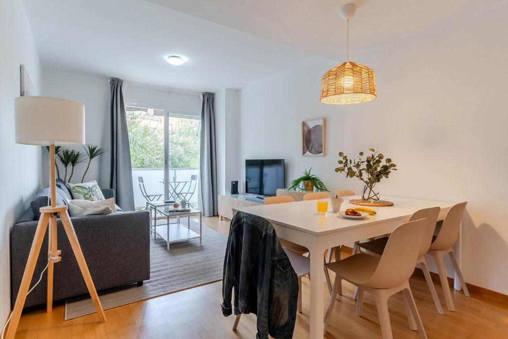 4207 - AB Sant Adria de Besos, Sant Adria de Besos (updated prices 2026)