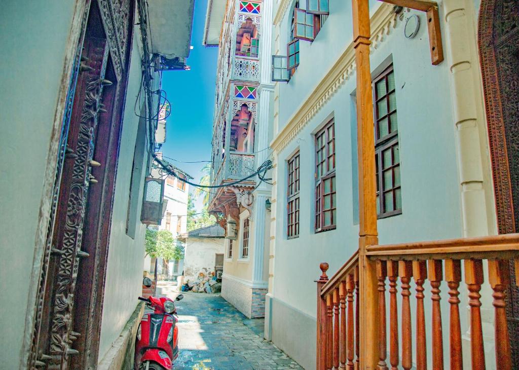 Zanzibar Spice Hut Apartment, Stone Town (updated prices 2026)